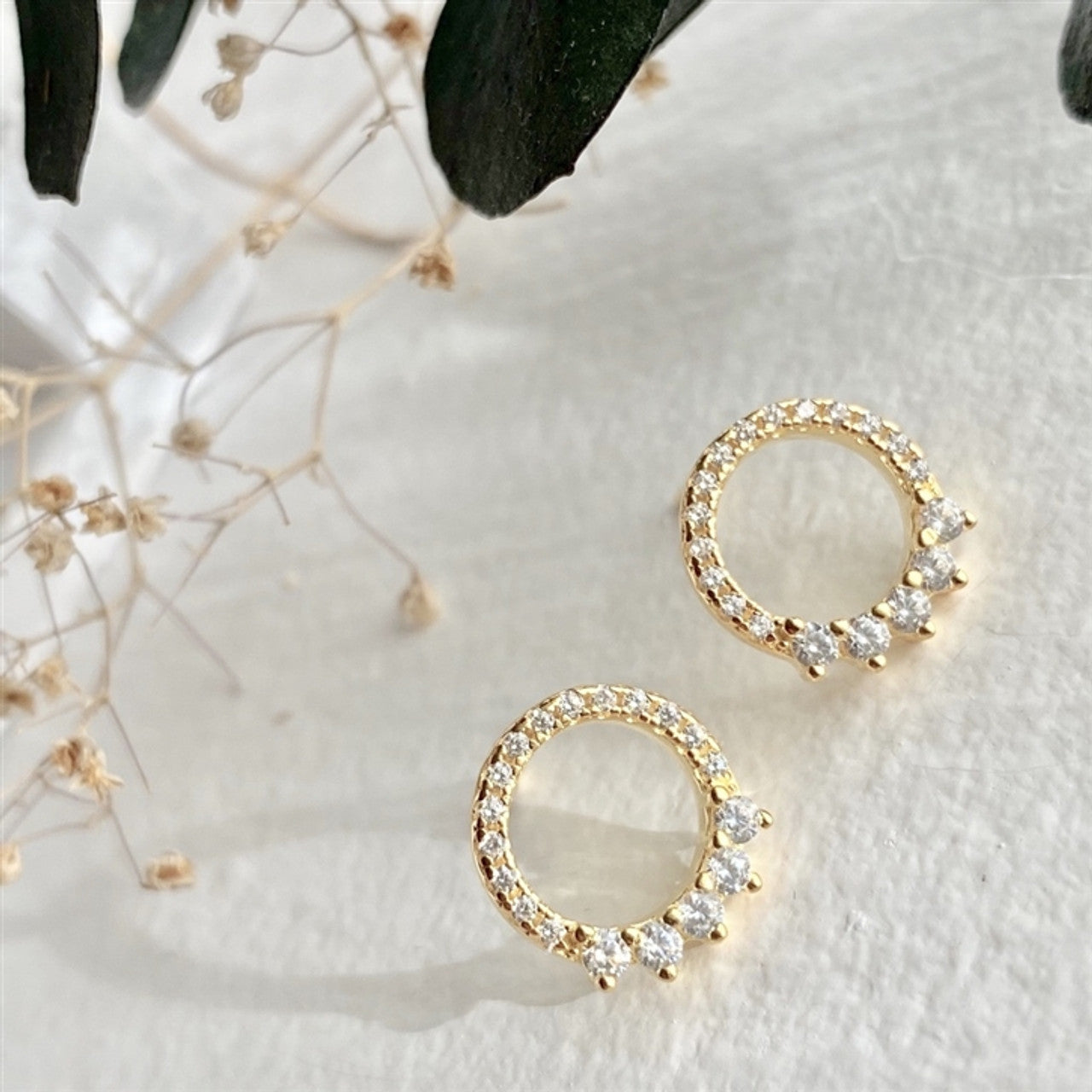 Apollo Wreath Studs – Posie Row